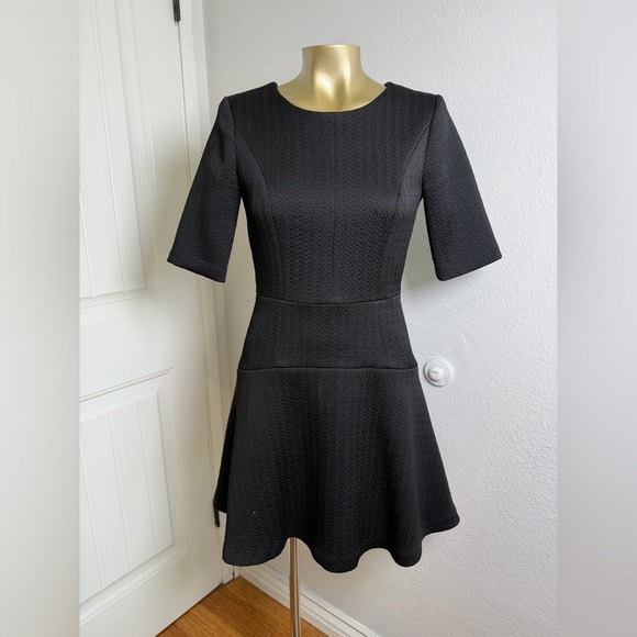 Club Monaco | Dresses | Club Monaco Elegant Black Mini Dress | Poshmark